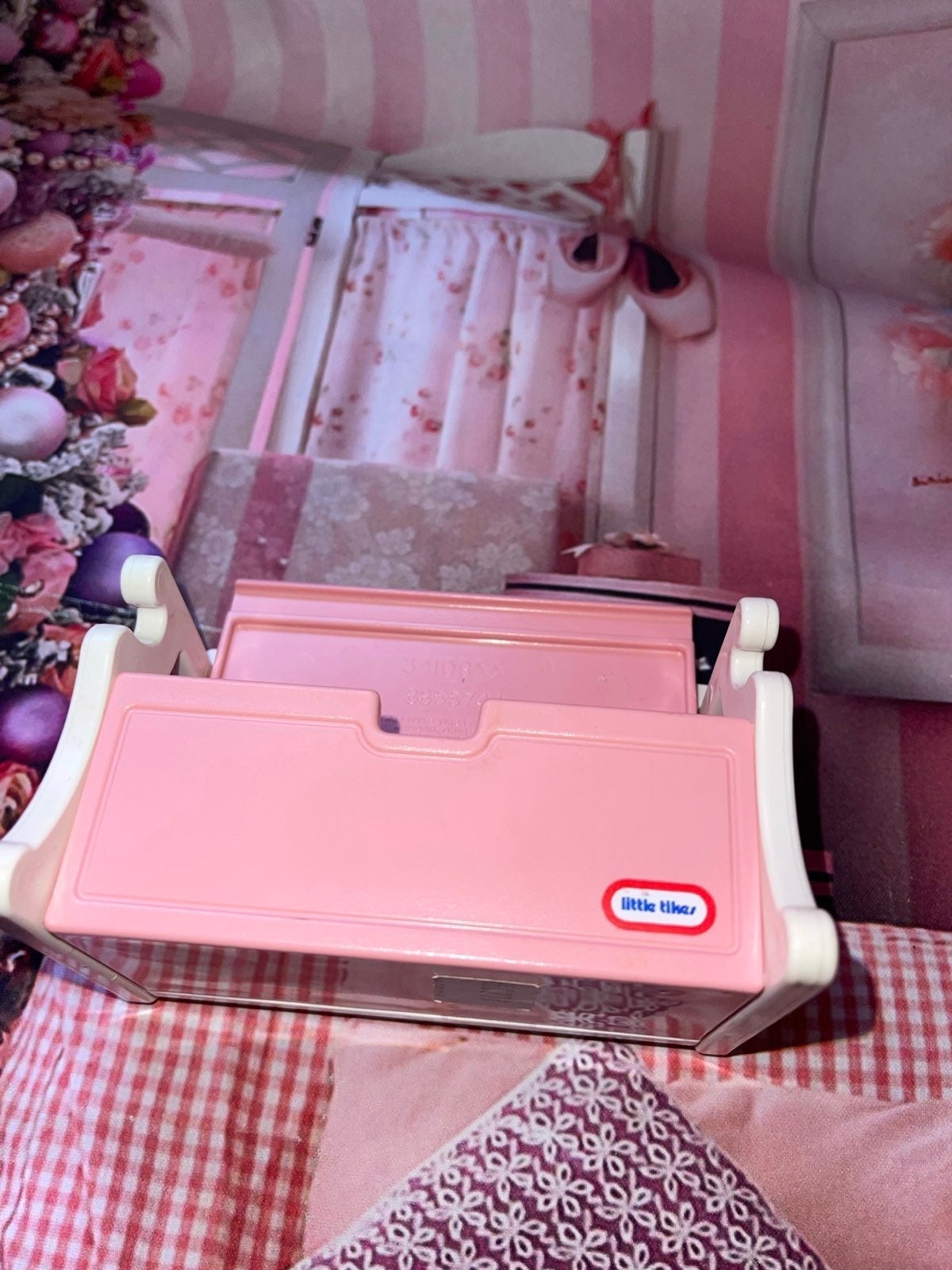 Little tikes pink victorian toy box bench seat store