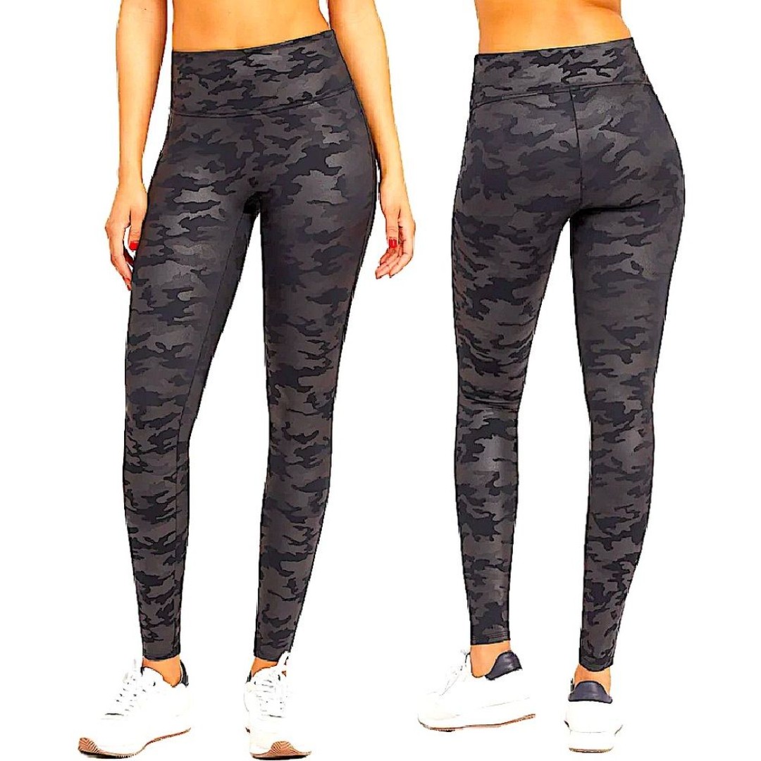 Spanx Faux Leather Camo Leggings in Matte Black Camo Size Medium Casual pants