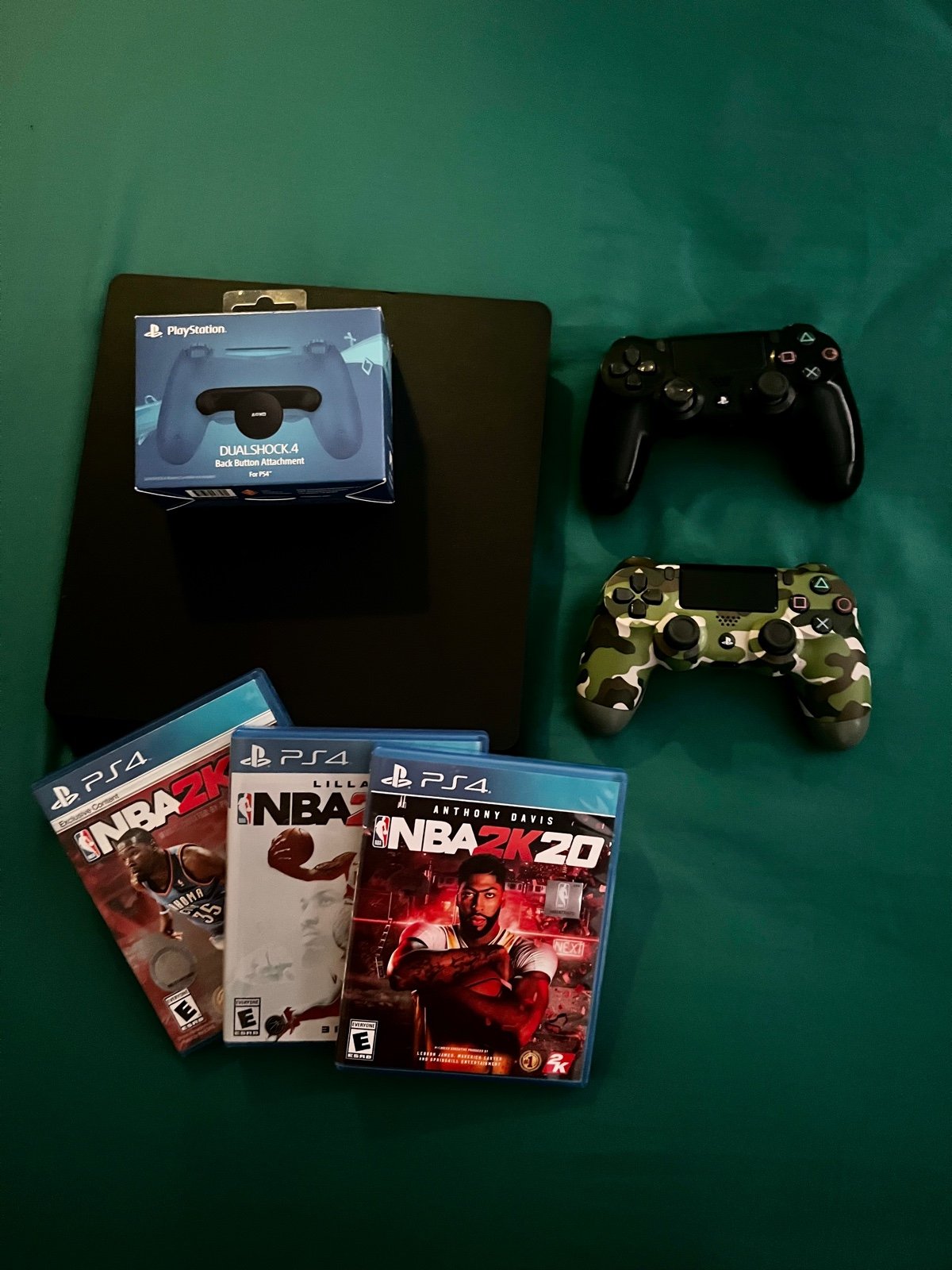 Playstation 4 pro slim 2TB Consoles