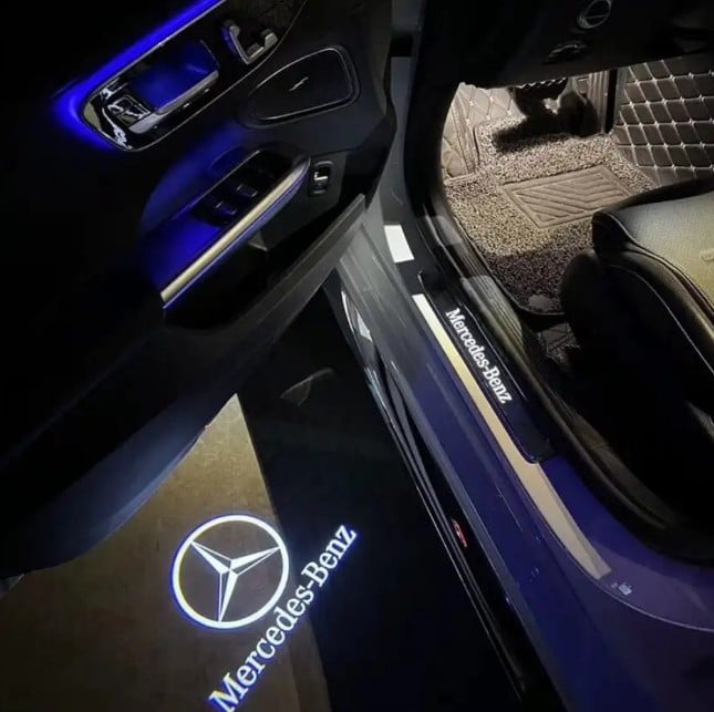 Car door projector light mercedes store