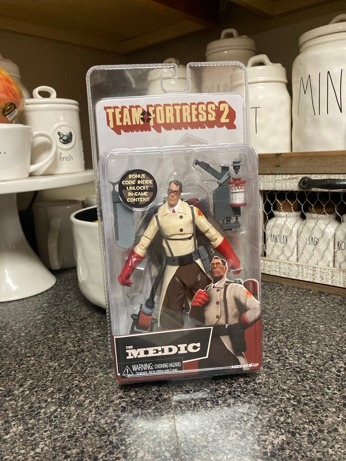 NECA Team Fortress 2 RED Series 4 Medic Action Figure Action Figures