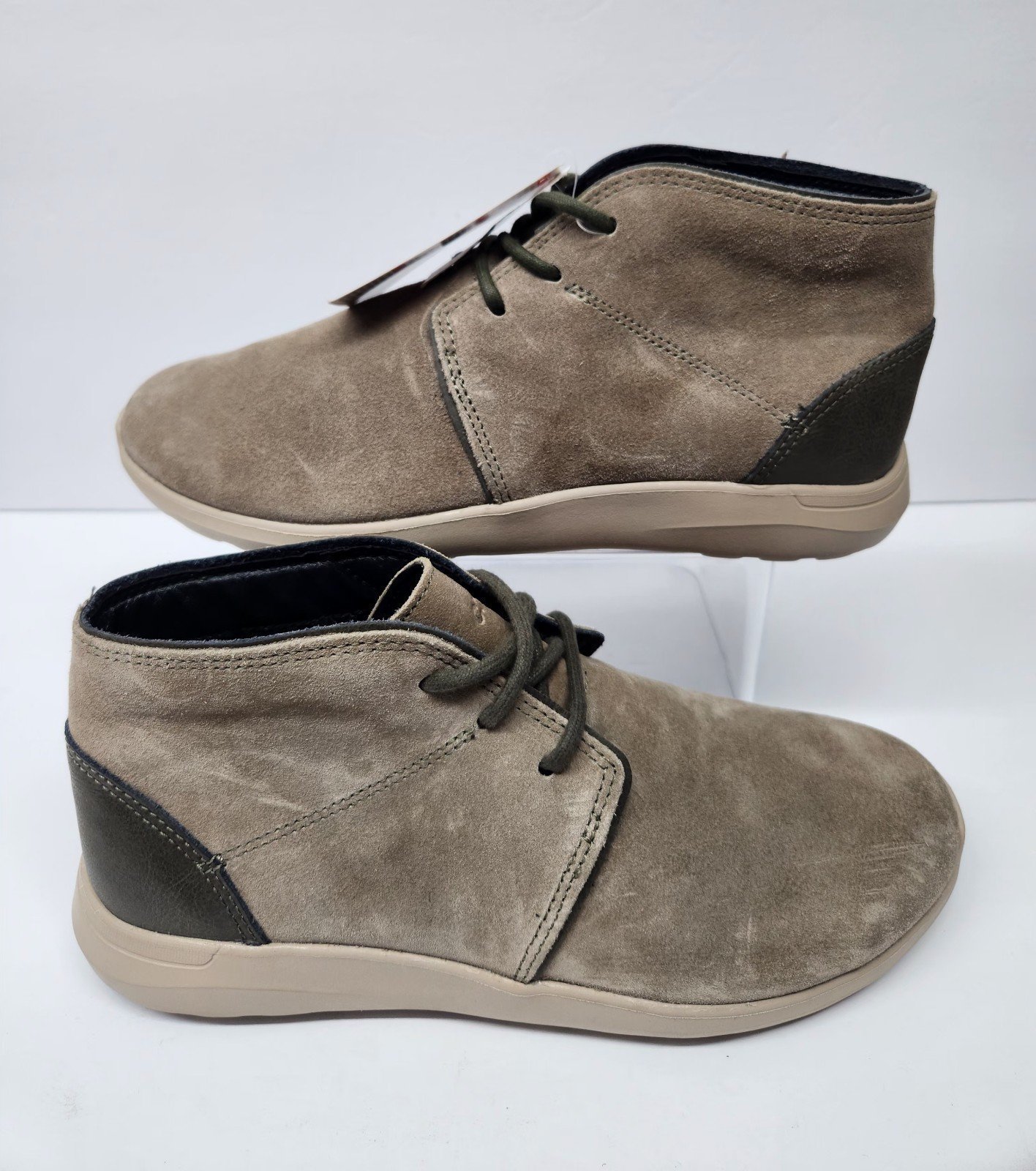 Crocs men's kinsale chukka boot store