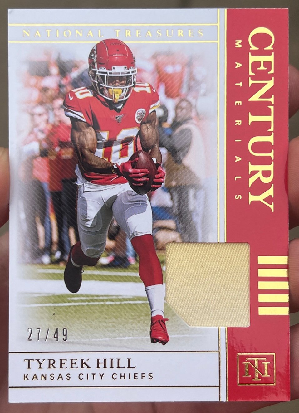 2019 Panini National Treasures Tyreek Hill Game Used dirty grassy patch Football Trading Cards