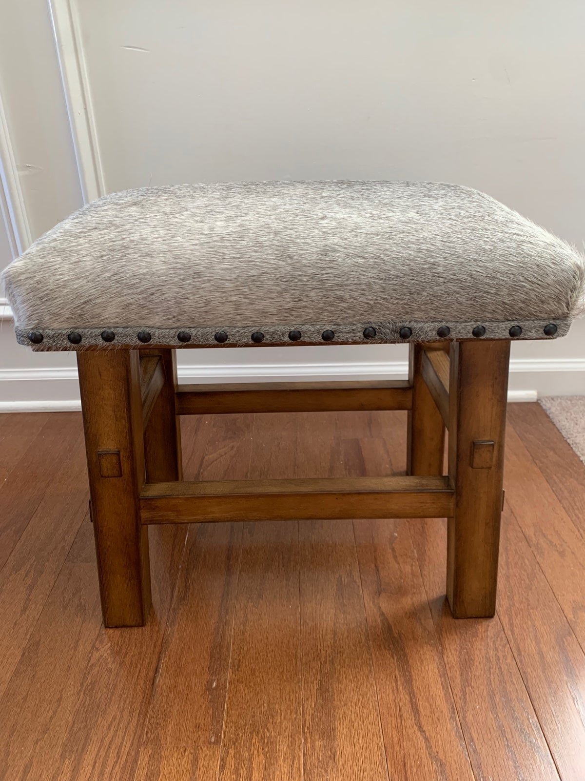 New Pottery Barn Caden hair on hide wooden stool ottoman seat in gray Ottomans