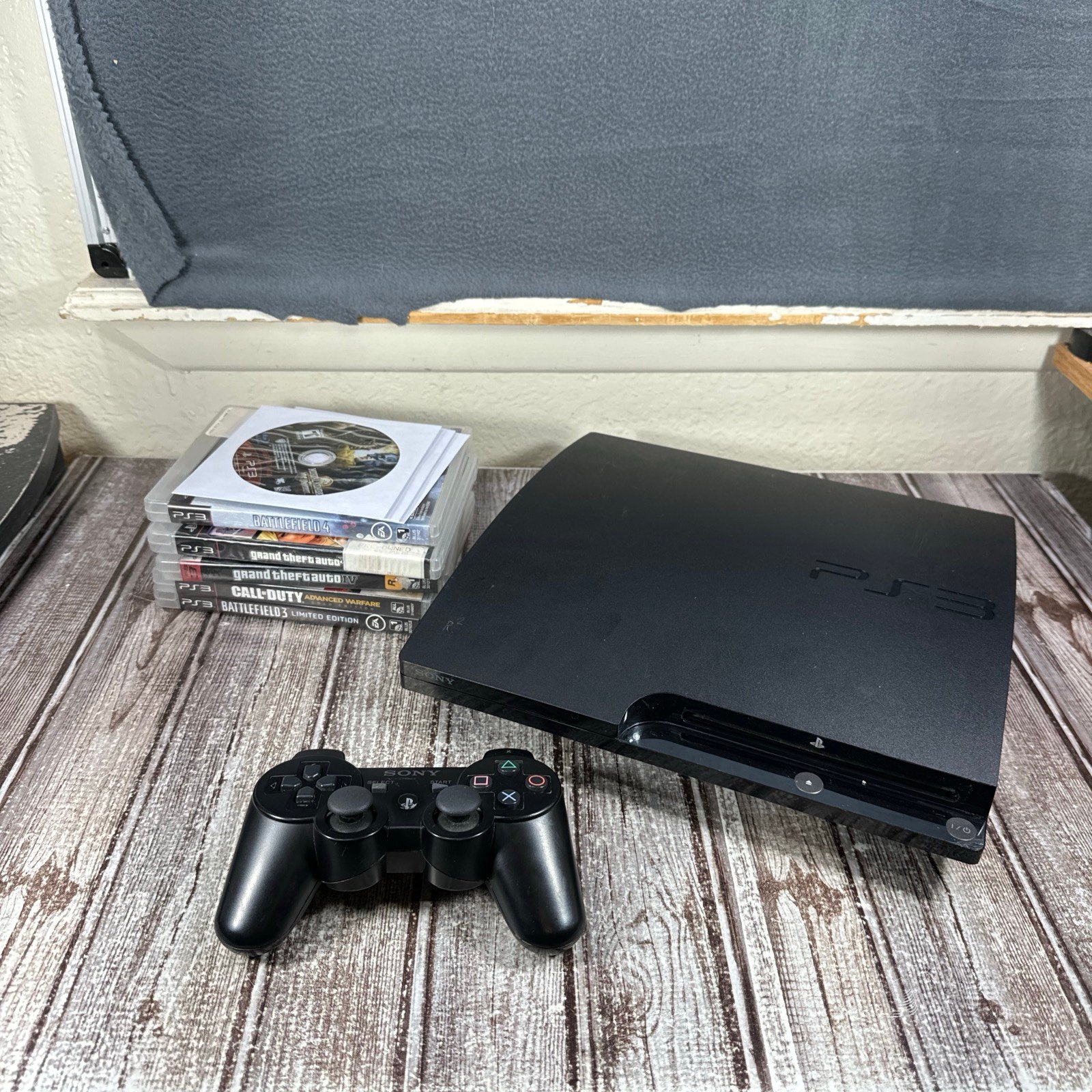 Sony PlayStation 3 PS3 Slim 160GB CECH 2501A Console W 8 Games Tested 4.82 FW Consoles