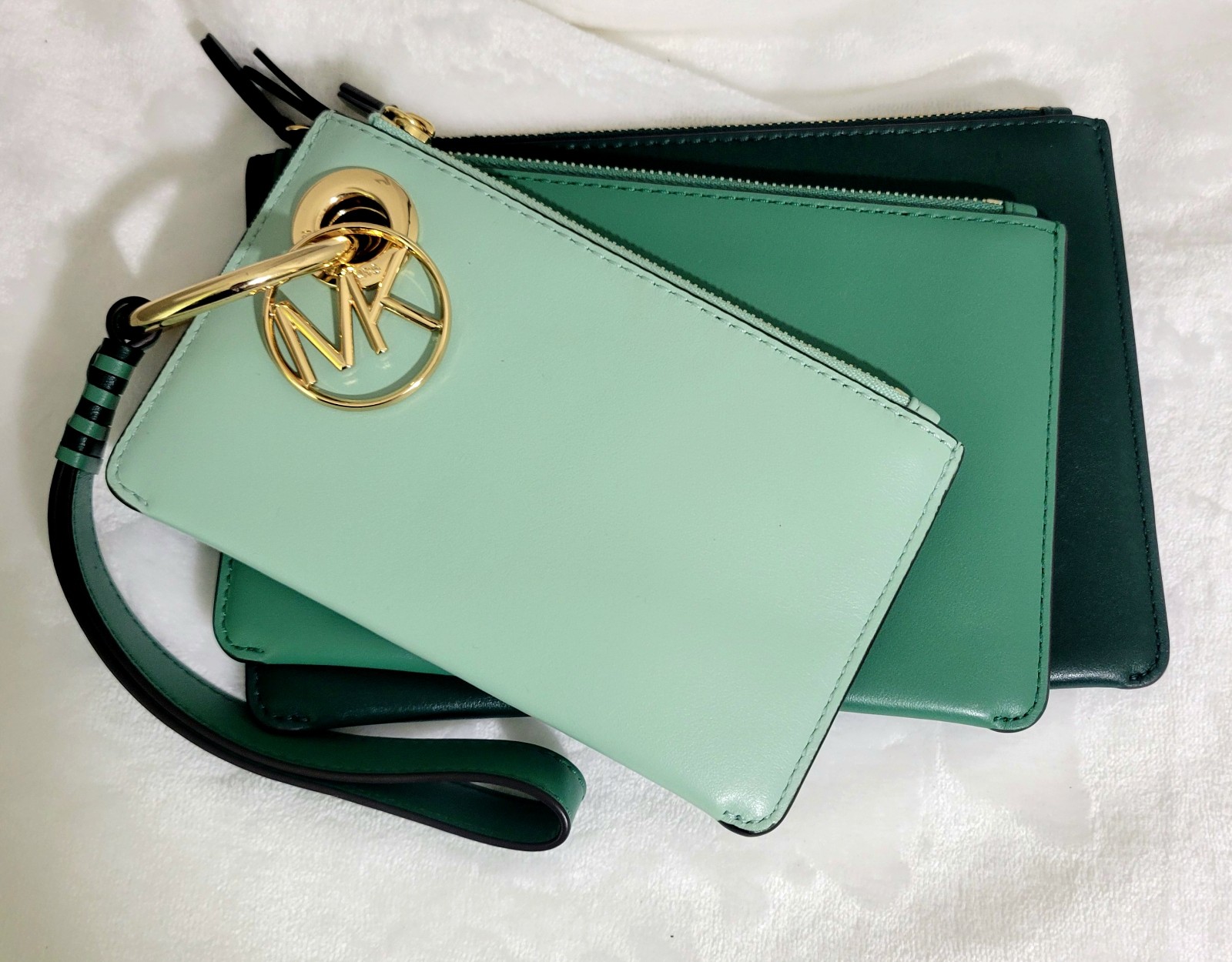 Michael Kors Tri color Trio Leather Pouch Wristlet 3 pcs. Item 30 Wallets