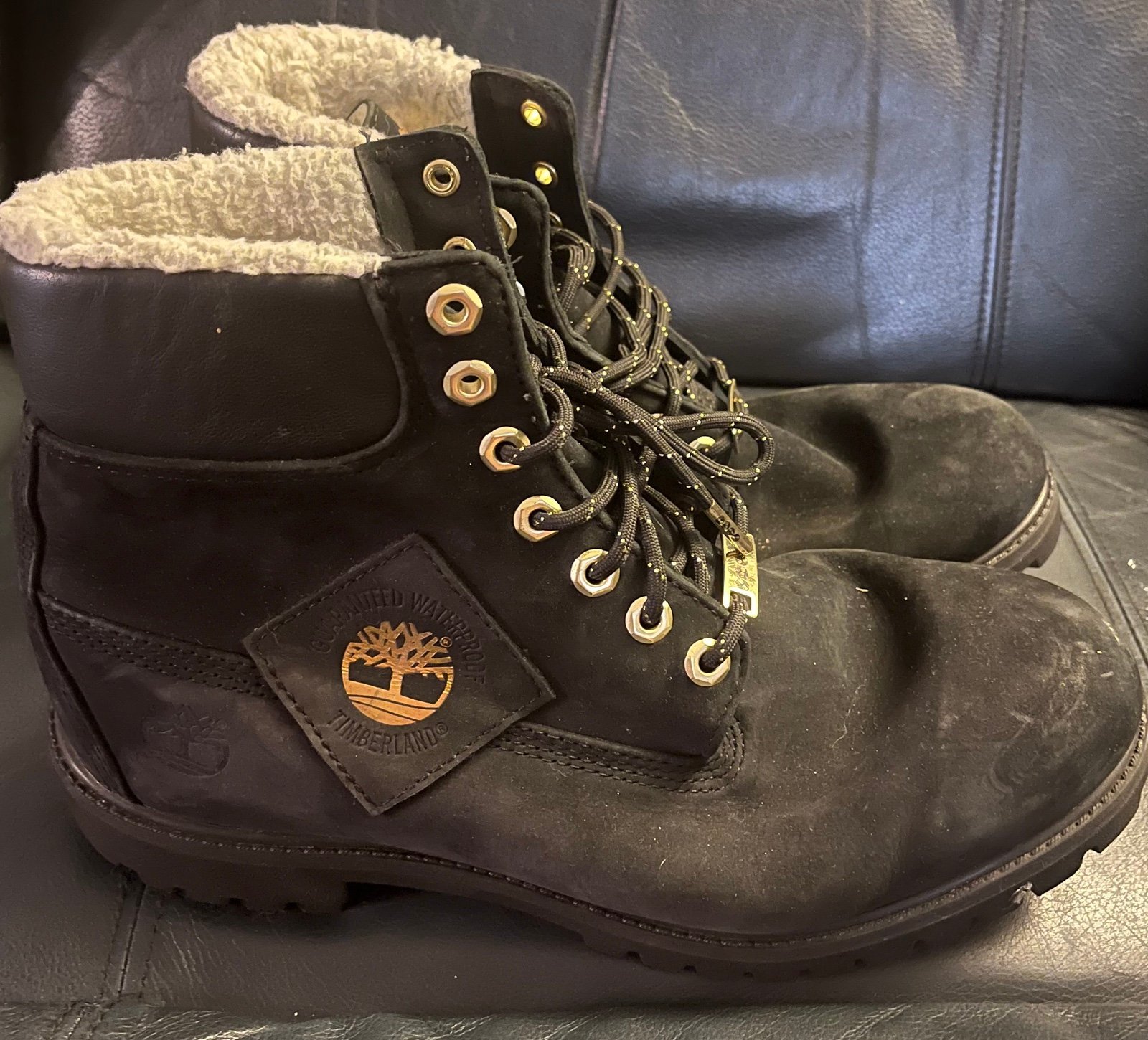 Black velvet timberlands store